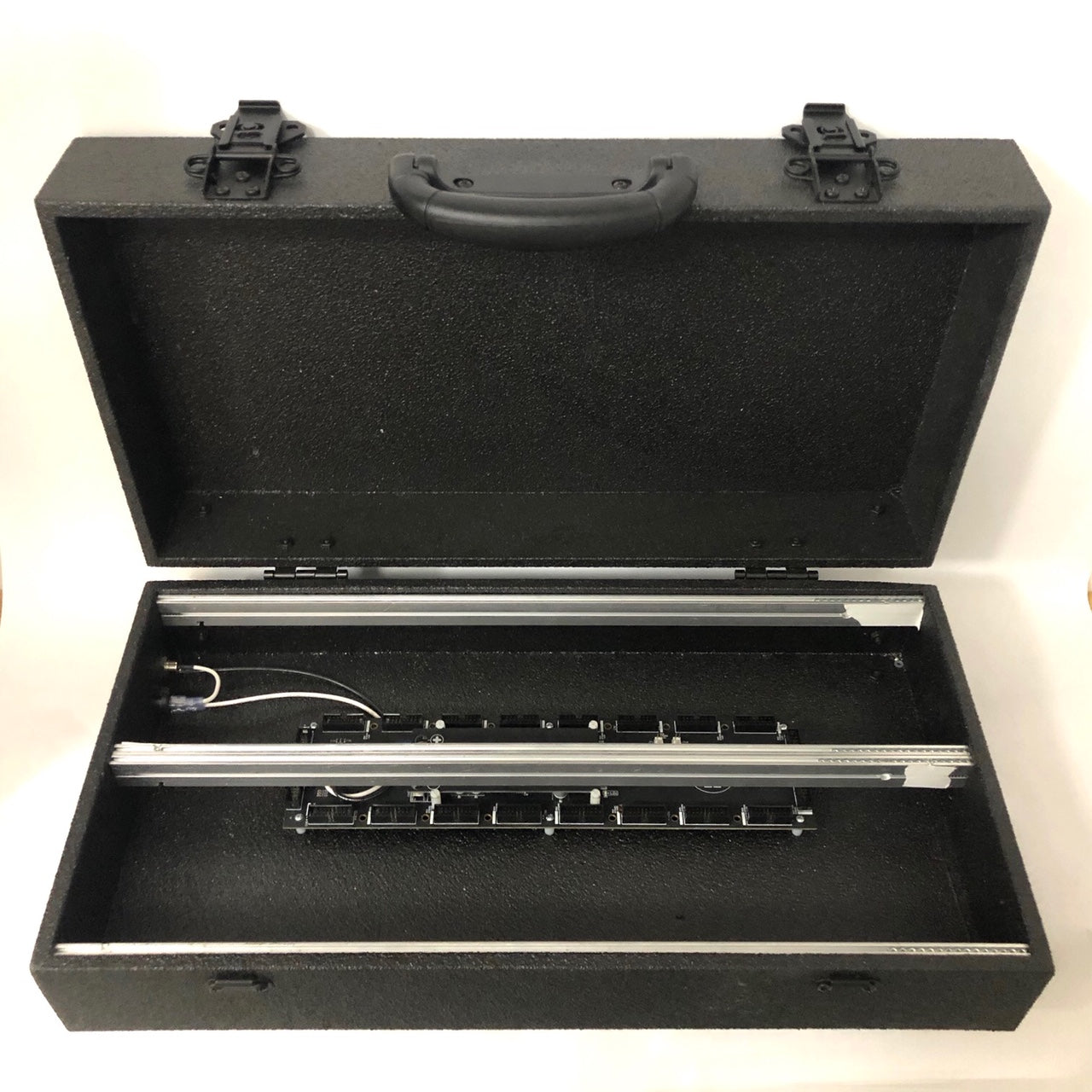 Used Elite Modular Cases E208 Portable 6U – Control